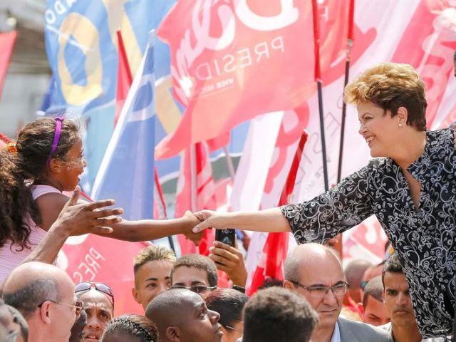Rousseff intensifica su campaña ad portas de las elecciones | RPP Noticias